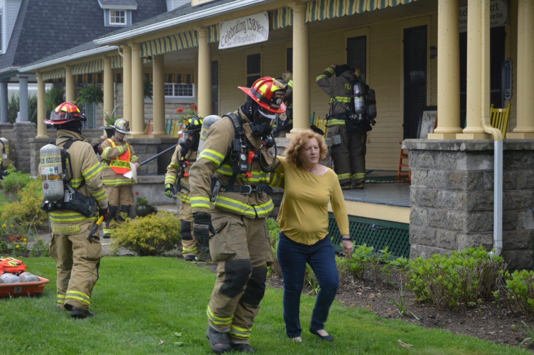Simulated Fire Used As Training Tool For First Responders | News ...